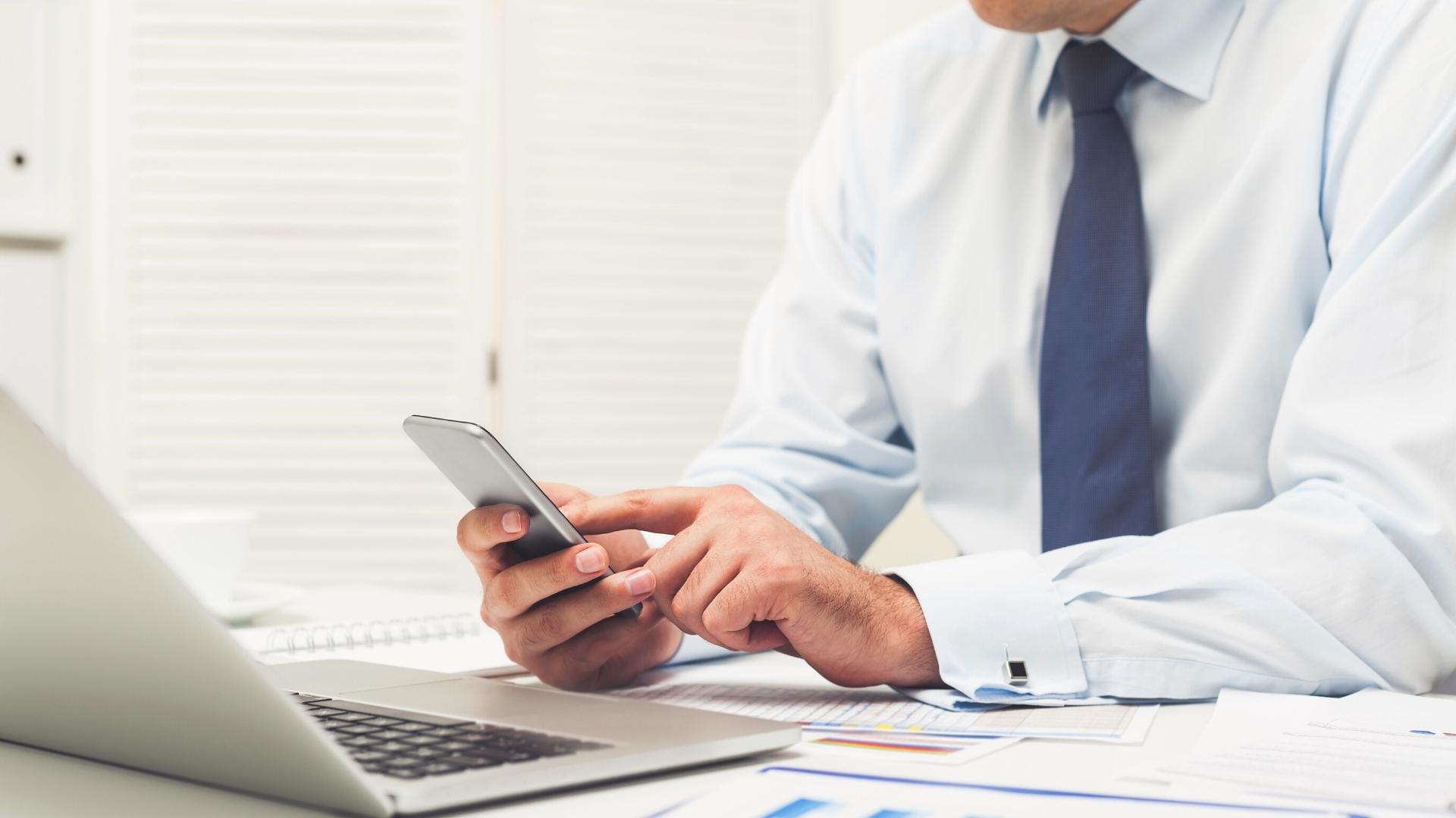 Mobilfunknummer an Versanddienstleister - Datenschutz Agentur